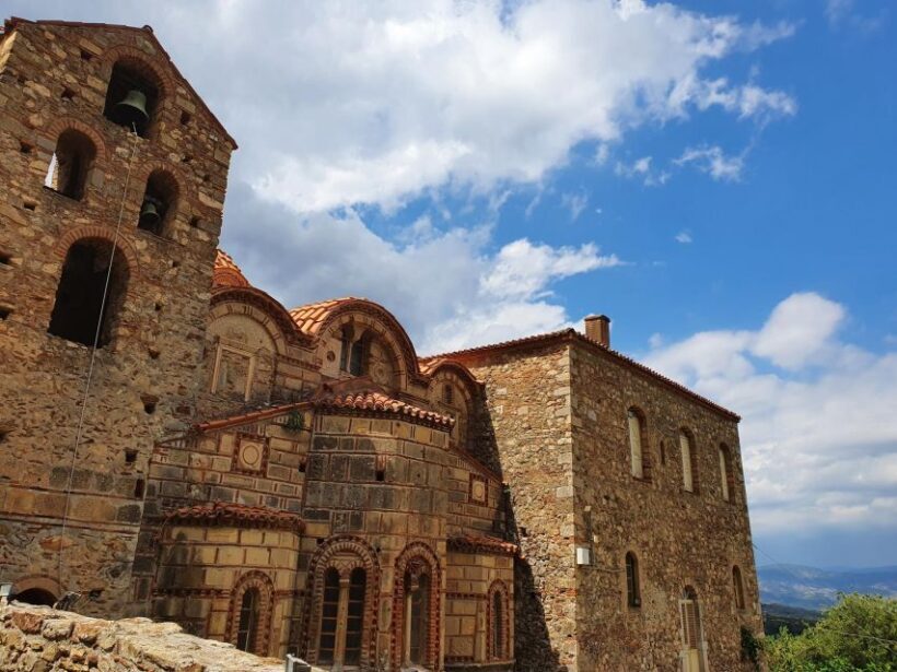 One Day Private Tour to Glory of Ancient Sparta and Mystras - Analyzing the Value