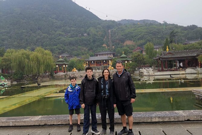 One Day Private Trip to Terracotta Army and Huaqing Palace - Introduction