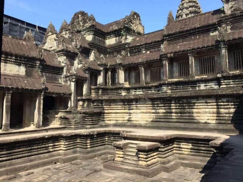 One Day Shared Trip to Angkor Temples with sunset - Who Should Consider This Tour?