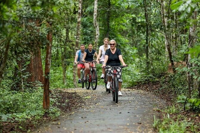 One Day Sunrise Private Tour at Angkorwat with Major Temples - Transportation & Comfort