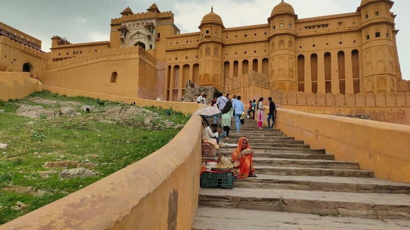 One day Tour in Pink City Jaipur with Guide - Who Should Consider This Tour?