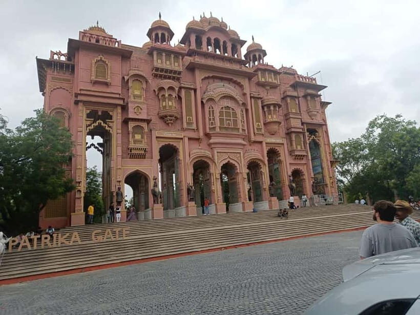 One day Tour in Pink City Jaipur with Guide - Frequently Asked Questions