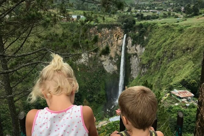 One day tour to explore brastagi High land & lake Toba departure from Medan - The Value of the Tour