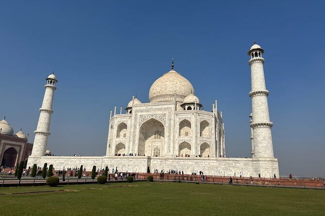 One Epic Day! Taj Mahal day Trip from Delhi by Private Car - FAQ