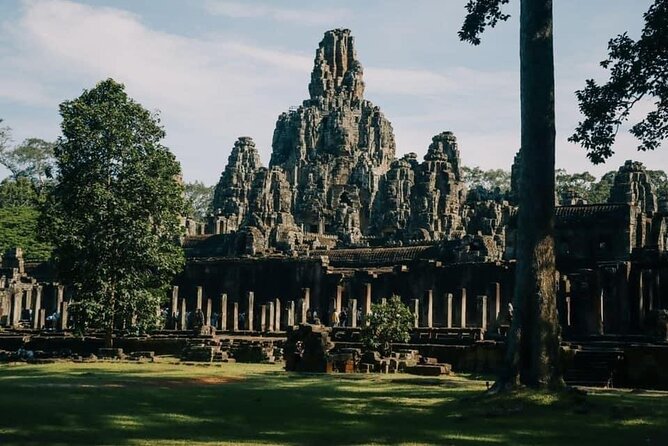One Full Day Private tour of Angkor Wat, Ta Prohm, Angkor Thom & Banteay Srie - Authentic Experiences and Real Feedback