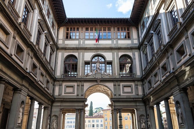 One Hour at the Uffizi: Must-See Masterpieces of the Renaissance - One Hour at the Uffizi: Must-See Masterpieces of the Renaissance