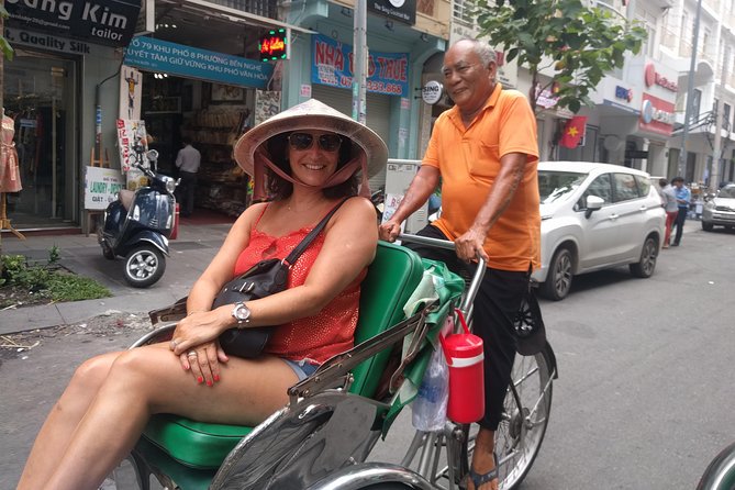 One hour cyclo tour around Saigon - The Sum Up