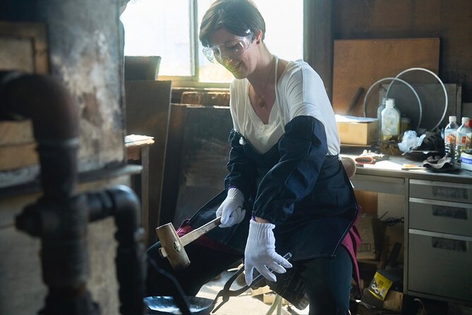 One-Of-A-Kind Frying Pan Crafting Tour - Key Points