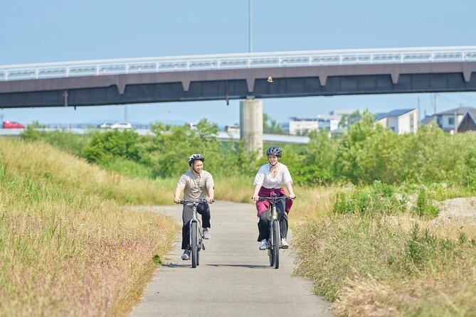 One-Of-A-Kind Frying Pan Crafting Tour - Additional Information