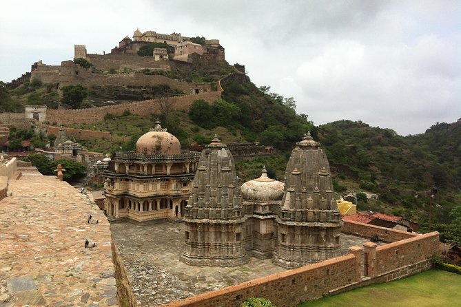 One Way Kumbhalgarh Fort and Jain Temple Tour from Udaipur to Jodhpur - Deep Dive: What Travelers Say