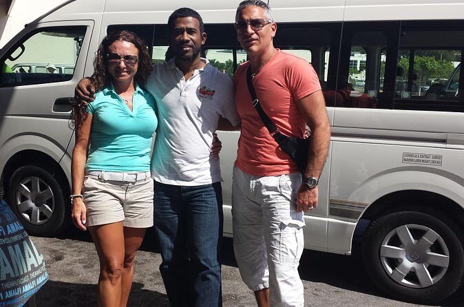 One Way MBJ Montego Bay Airport Transfer to Riu Palace Tropical Bay Negril - FAQ