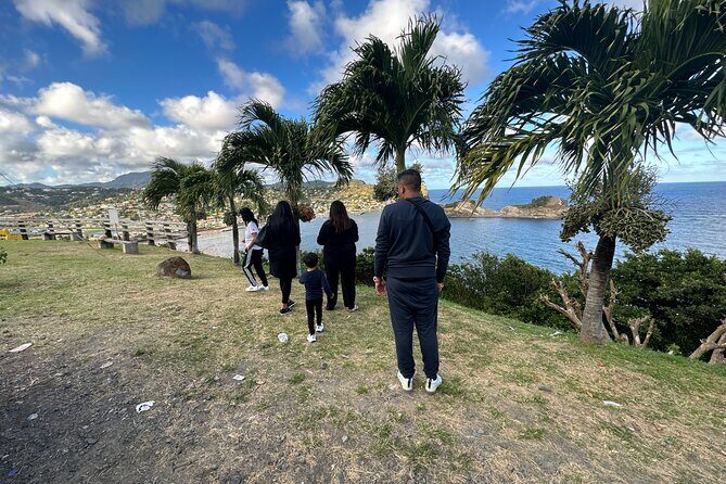 One way Private Airport Transfer - The Road Ahead: An Authentic, Comfortable Start or End