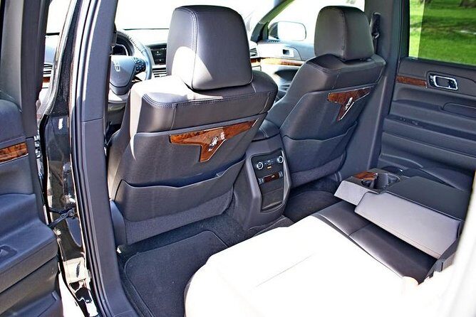 One-Way Private Curbside Midway Airport Transfer - The Experience of a Private Midway Airport Transfer