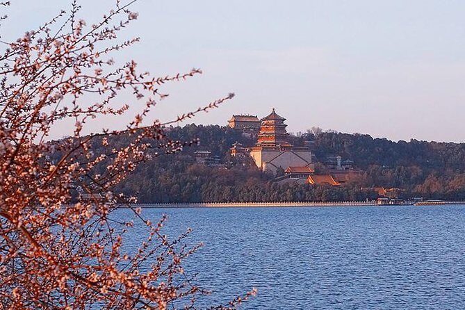 One way private transfer between Beijing railway station and downtown Beijing - What to Expect from This Service