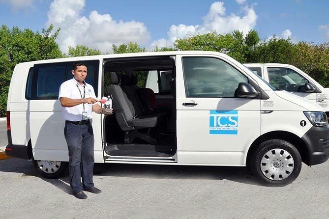 One-way private transfer Cancun Airport - Puerto Aventuras. - A Practical Look at Cancun Airport to Puerto Aventuras Private Transfer