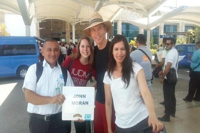 One-way private transfer Cancun Airport - Puerto Aventuras. - FAQ