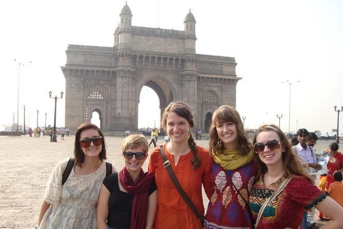 One way Private transfer from Mumbai Airport to Hotel - Key Points