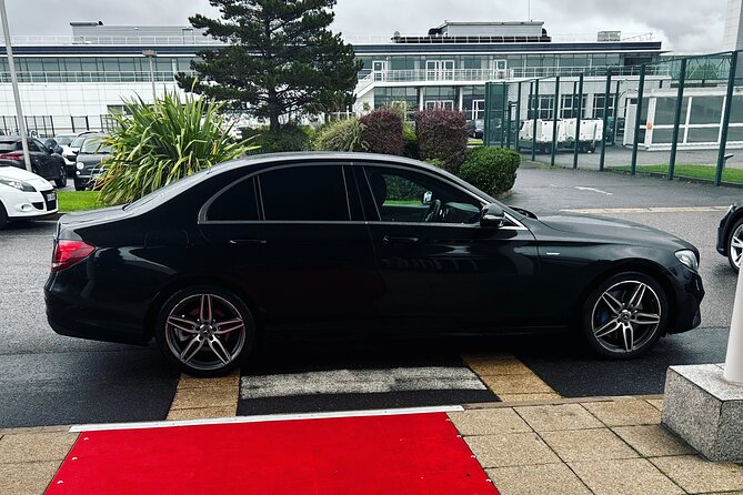 One-way private transfer from Paris Airports - Ideal Travelers for This Service