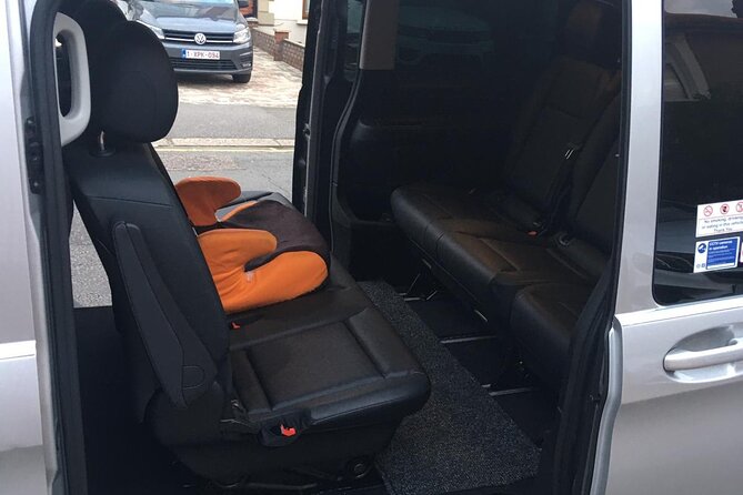 One Way Taxi Transfer From Gatwick Airport to London - Traveler Information