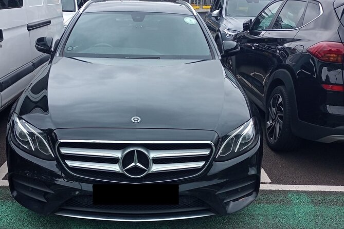 One Way Taxi Transfer From Heathrow Airport to London - Service Quality and Reliability