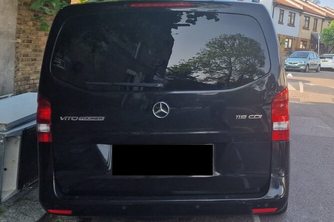 One Way Taxi Transfer From London to Gatwick Airport - Customer Feedback and Experiences