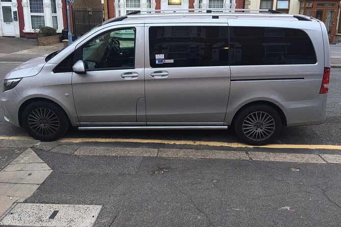 One Way Taxi Transfer From London to Heathrow Airport - Booking Information