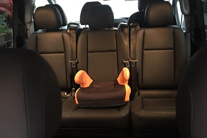 One Way Taxi Transfer From Stansted Airport to London - Flexibility and Convenience