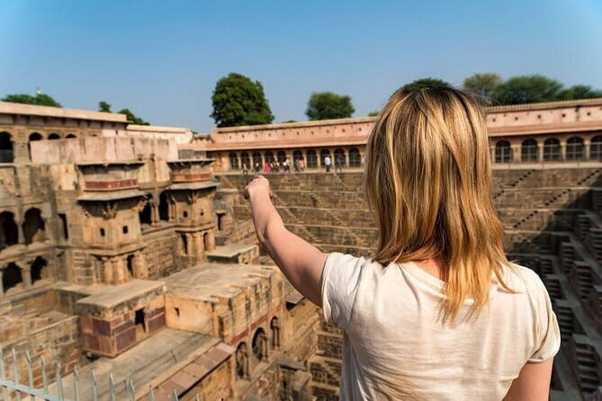 One Way Transfer From Bundi To New Delhi in AC Vehicle - Key Points