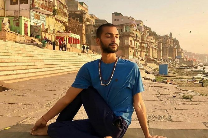 ONLINE Yoga Class with AYUSH - Beginners / Advanced - The Sum Up