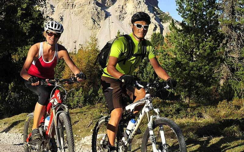 Ontario: Scenic Guided Bike Tour with Gear Included - A Deep Dive into the Experience