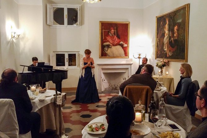 Opera Dinner: Dining to the Sounds of Opera in Pamphilij Palace - Addressing Venue Accessibility Concerns