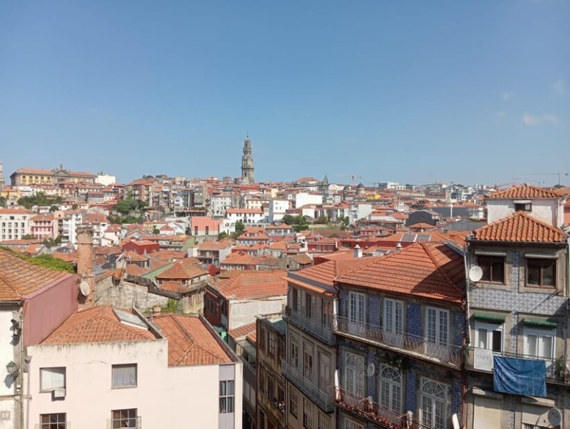 Oporto - Old town tour with official tour guide - Is It Worth the Price?
