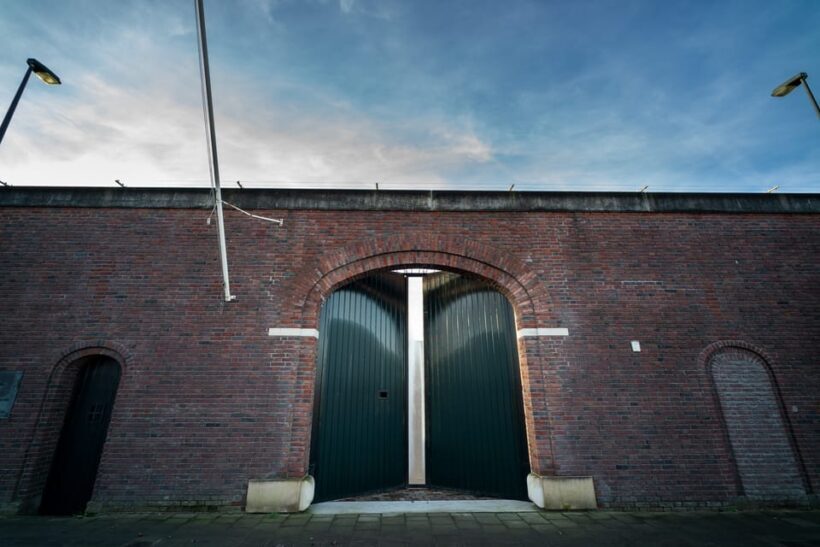 Oranjehotel World War II Prison Entrance Ticket - Key Points