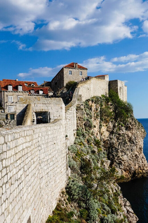 Order Dubrovnik Pass with Group City Walls Walking Tour - Who Should Consider This Tour?