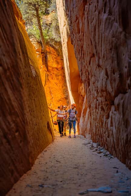 Orderville/Kanab: Coral Sands Canyoneering & Rappelling Tour - What You Can Expect at Each Stage