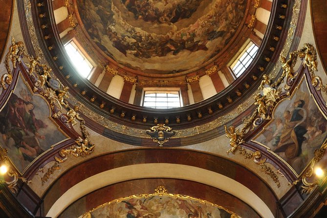 Organ Concert in St Francis Church Review - Audience Amenities and Pre-Concert Experience