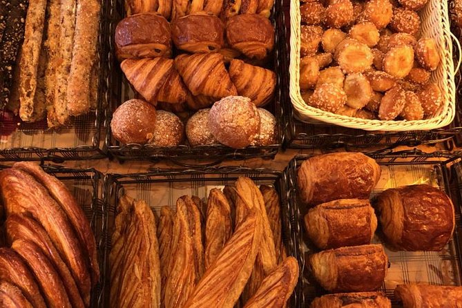 Organic Market Tasting & History Tour by the Eiffel Tower - Who Will Enjoy This Tour?