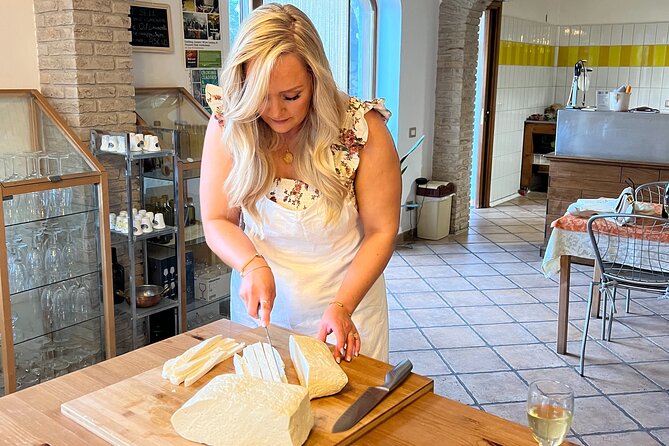 Organic Wine Tasting, Mozzarella and Gnocchi Workshop + Tiramisu - Participant Experiences and Highlights