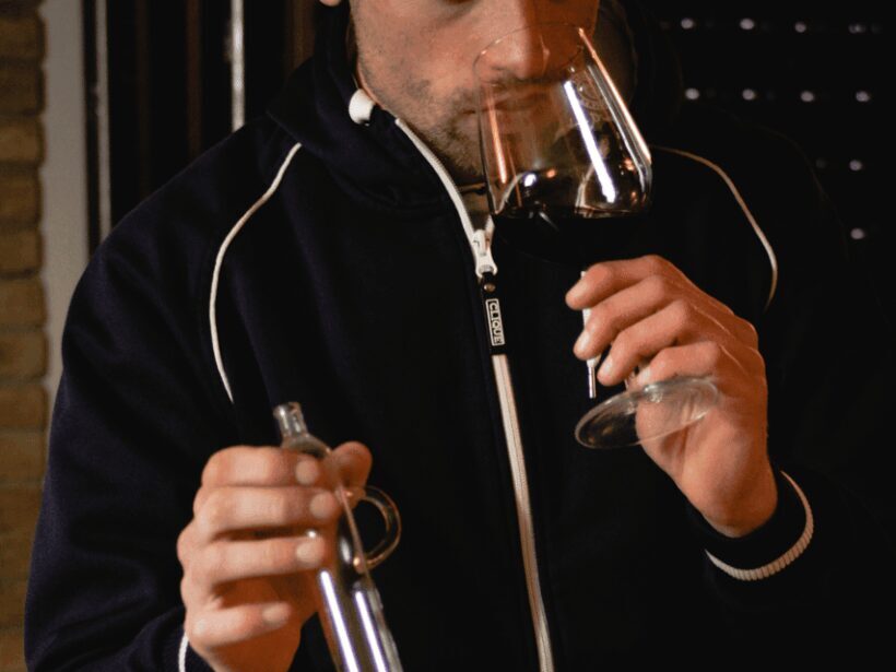 Organic Winery Visit & Wine Tasting with Food in Pavia - What Makes This Tour Stand Out
