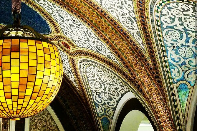 Original Chicago Architecture Interiors Tour: Dazzling Interiors - Authentic Experiences Highlighted by Travelers