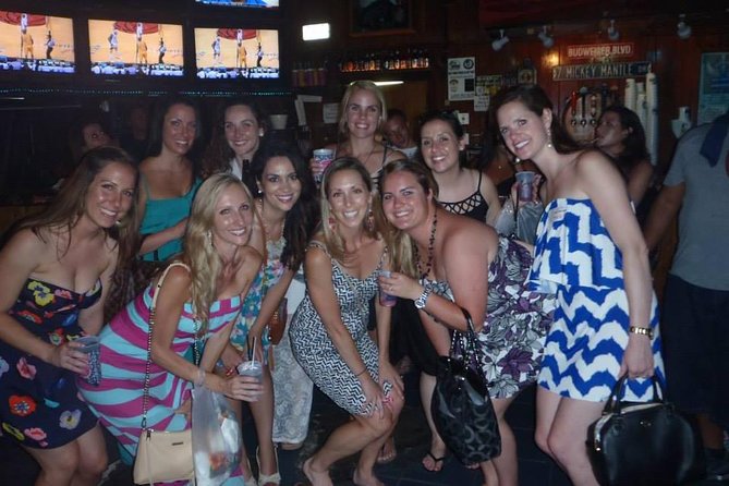 Original Key West Pub Crawl: The Best Bars with Free T-Shirt - Who Will Love This Tour?