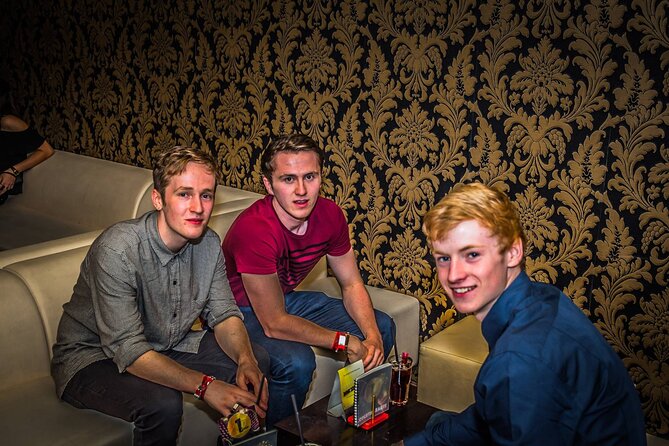 Original Pub Crawl Berlin - Challenges and Issues