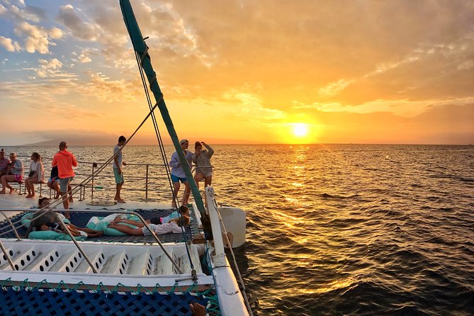 Original Sunset Cruise with Open Bar from Ka’anapali Beach - Key Points