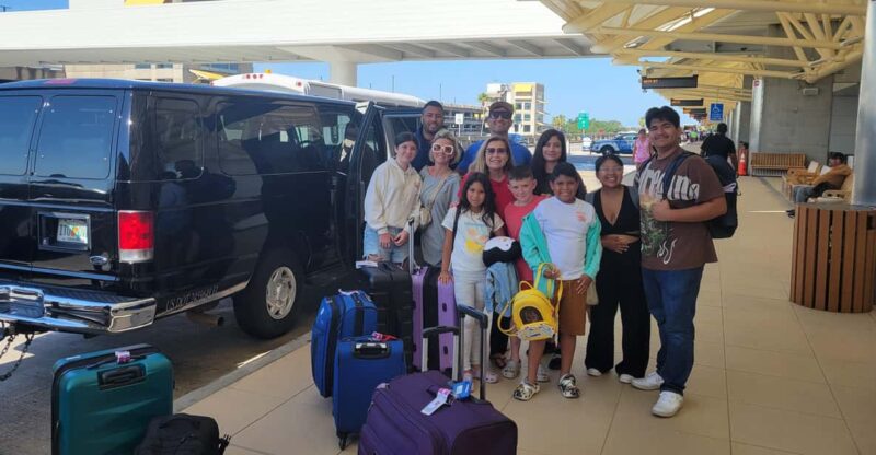 Orlando: International Drive Resort Shuttle Service - Key Points