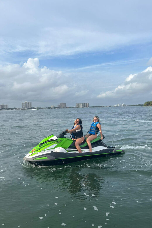Orlando: Jet Ski Rental - A Closer Look at Orlando Jet Ski Rentals