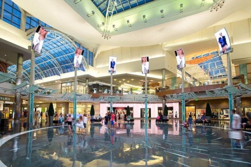 Orlando: Personal Stylist Experience at The Mall at Millenia - Key Points