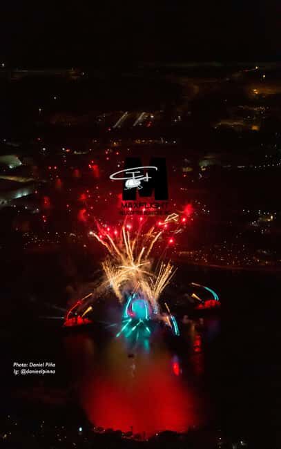 Orlando:*Limited Time*Halloween/Christmas Fireworks Tour - Authentic Experiences and Guest Feedback