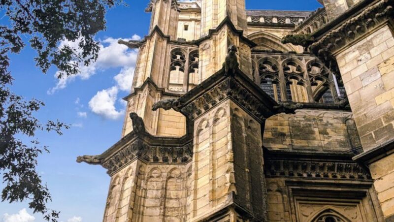 Orléans: Old Town, Cathedral & Joan of Arc Self-guided Walk - Booking and Payment