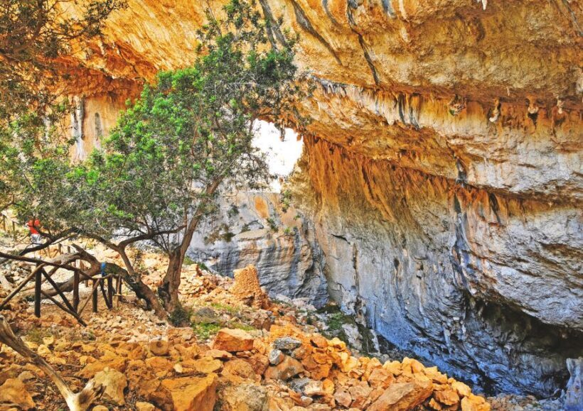 Orosei-Dorgali-Oliena: Hike to nuragic village of Tiscali - An In-Depth Look at the Tiscali Hike Experience