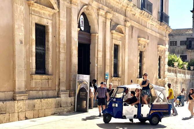 Ortigia APE-TUK TUK 1-Hour Private Tour - Meeting and Pickup Details